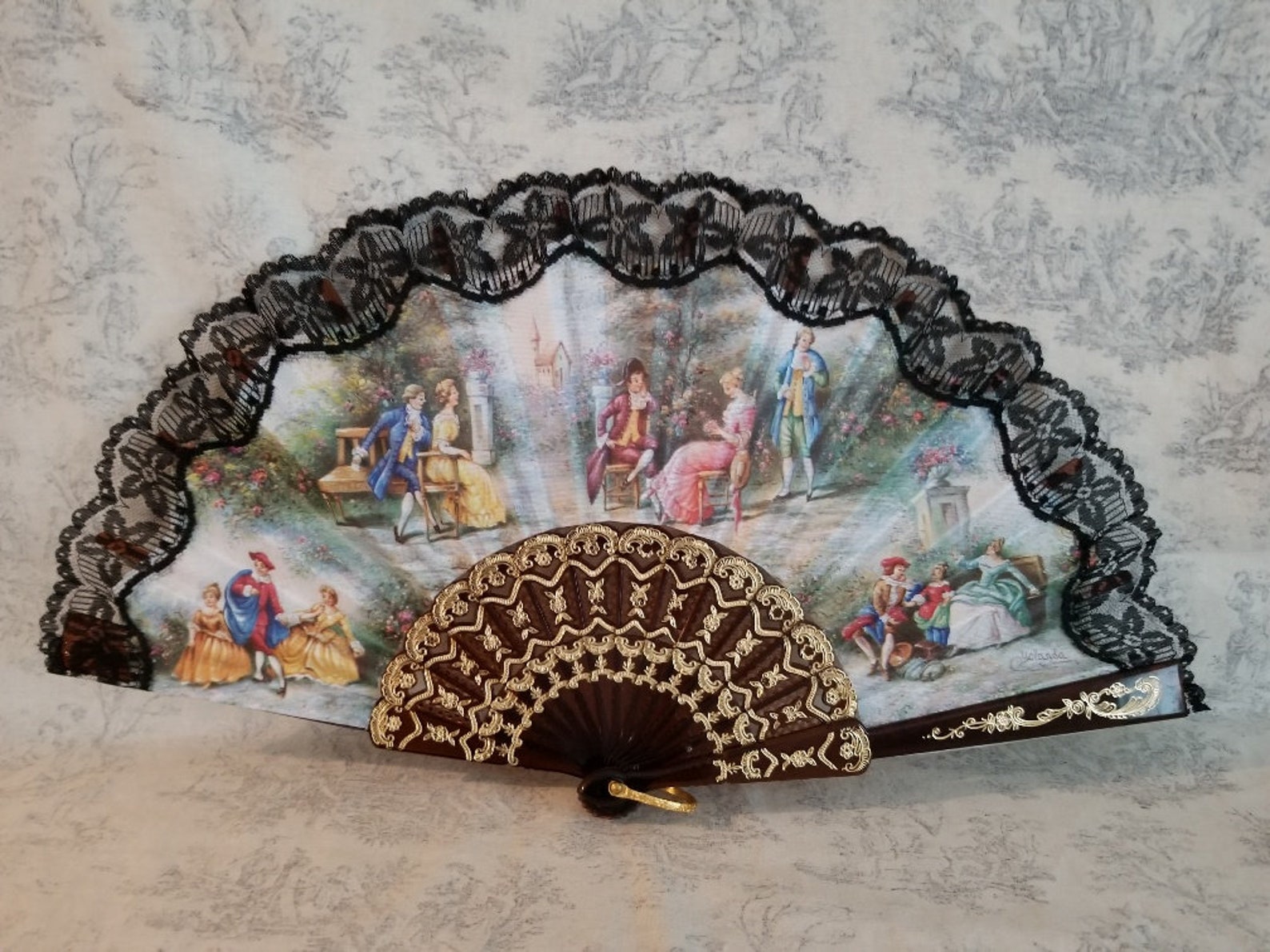 Lovely Vintage Ladies Hand Fan With Beautiful Scene and Black Lace ...