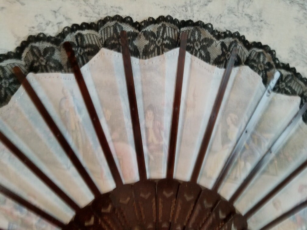 Lovely Vintage Ladies Hand Fan With Beautiful Scene and Black Lace ...