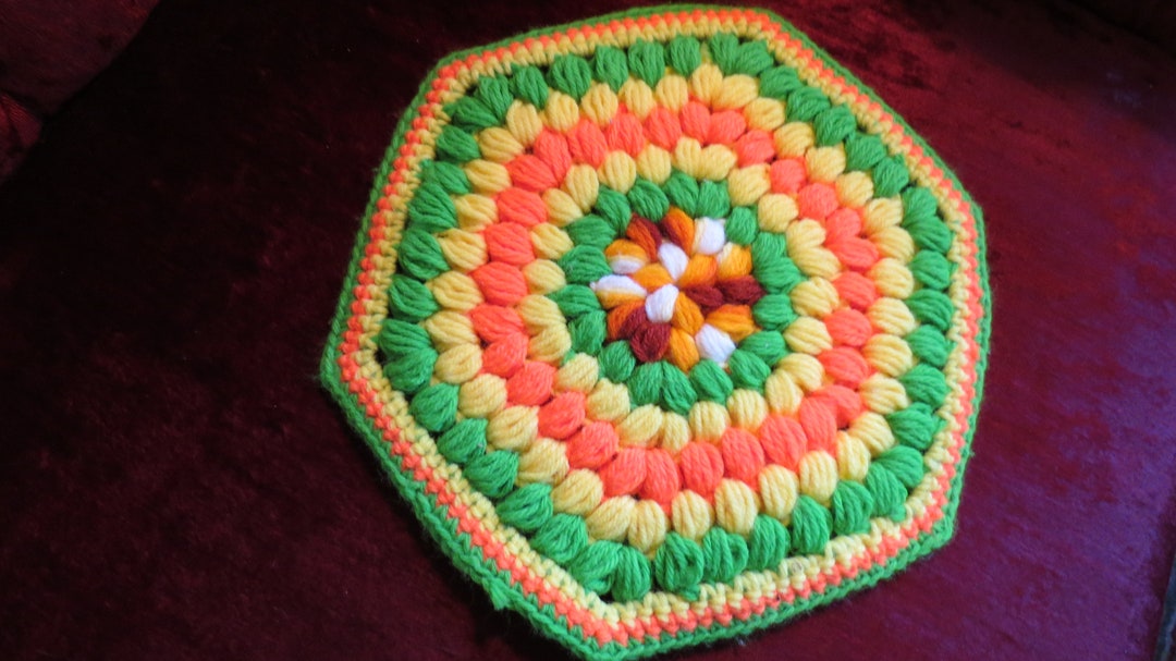 Vintage Handmade Hot Pad Circa 1970s Green Yellow Orange Brown 11 ...