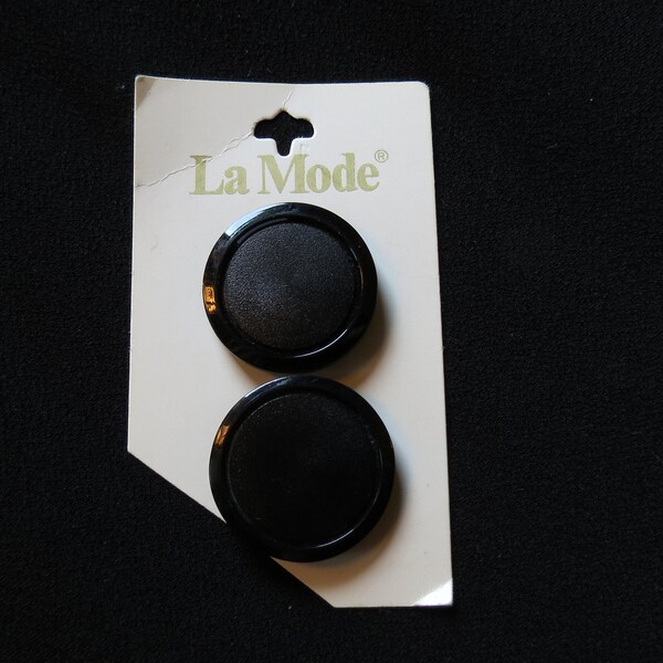 Black Matte Buttons - Etsy