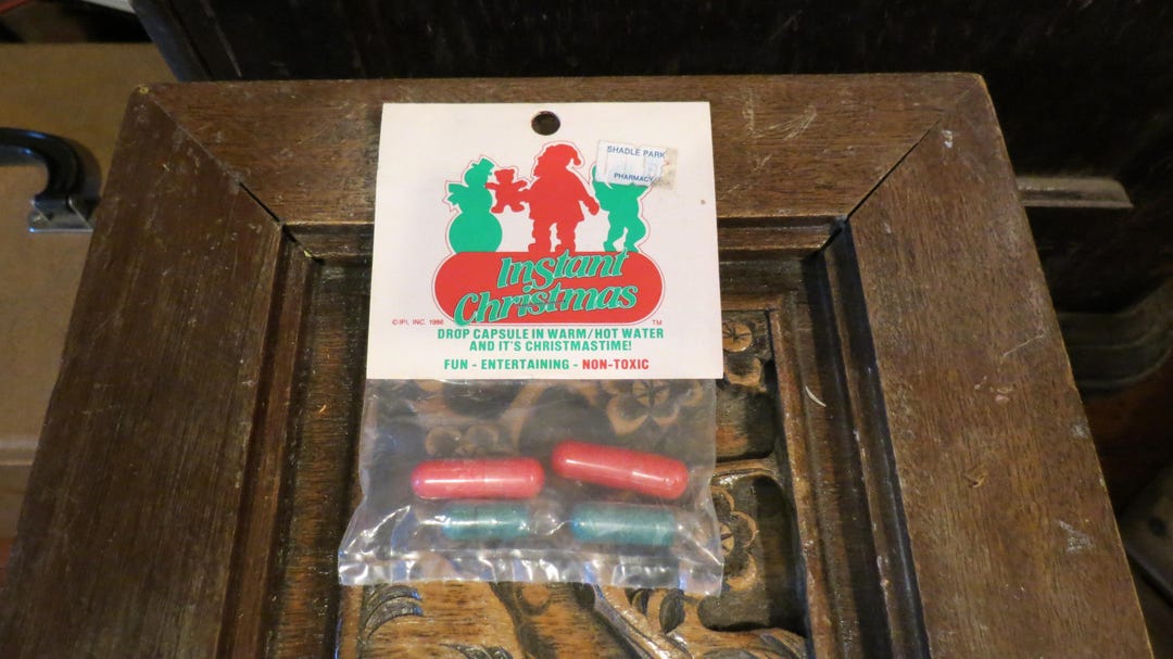 Vintage NOS Instant Grow Christmas Capsules - Just Add Water to Grow ...