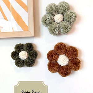 Boho Pom Pom Daisy Trio / Boho Daisy Decor / Set of Three Flower Daisy ...