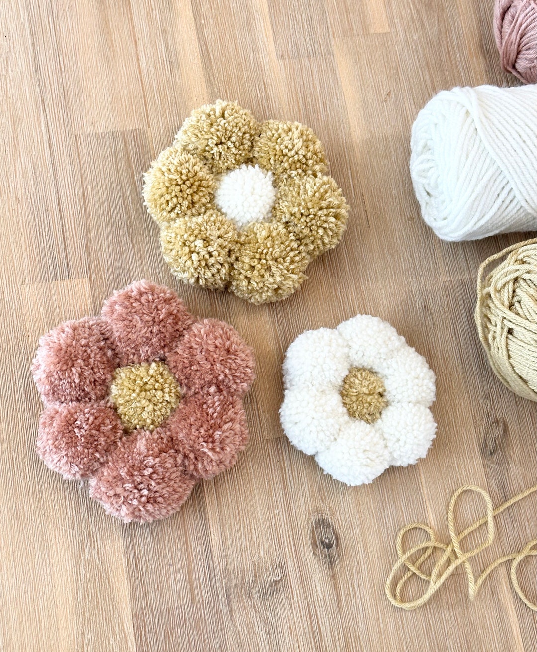 Boho Pom Pom Daisy Trio / Boho Daisy Decor / Set of Three Flower Daisy ...