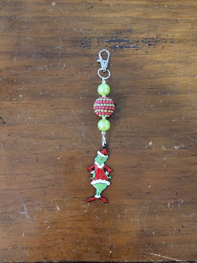 How the Grinch Stole Christmas Inspired Key Chain / Zipper Charm ...
