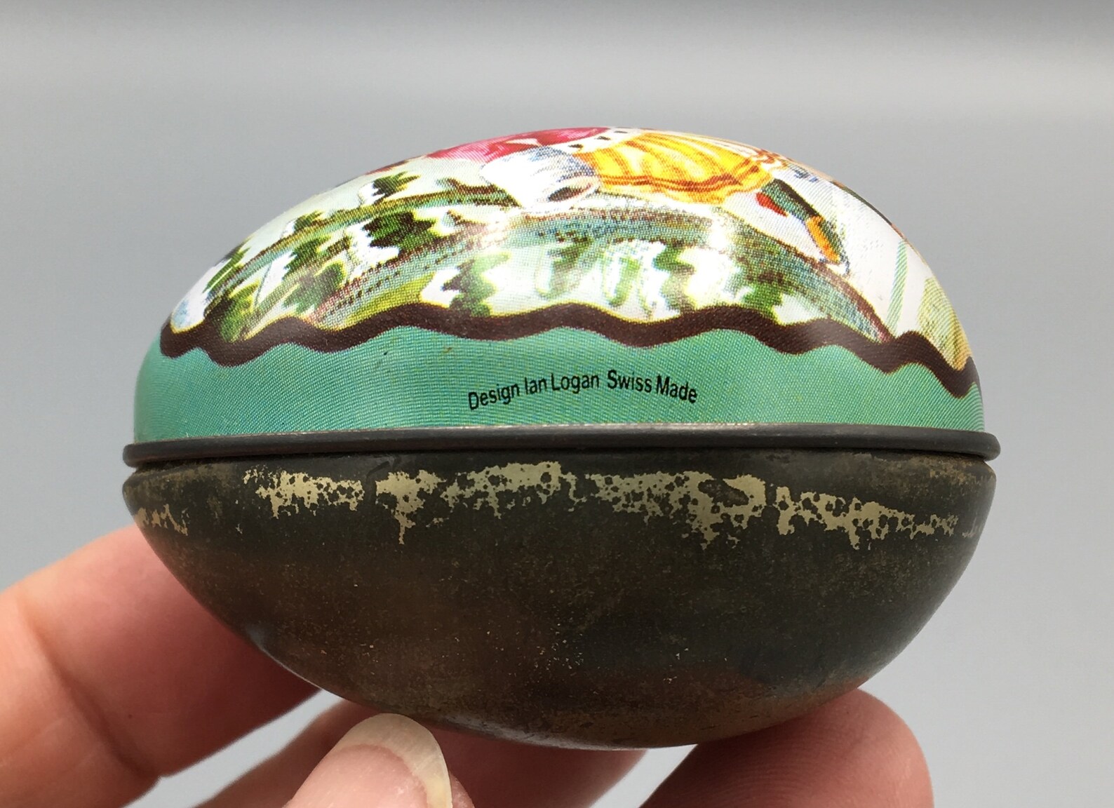 Tin Litho Easter Egg Ian Logan Design Egg Boy and Girl Ice - Etsy