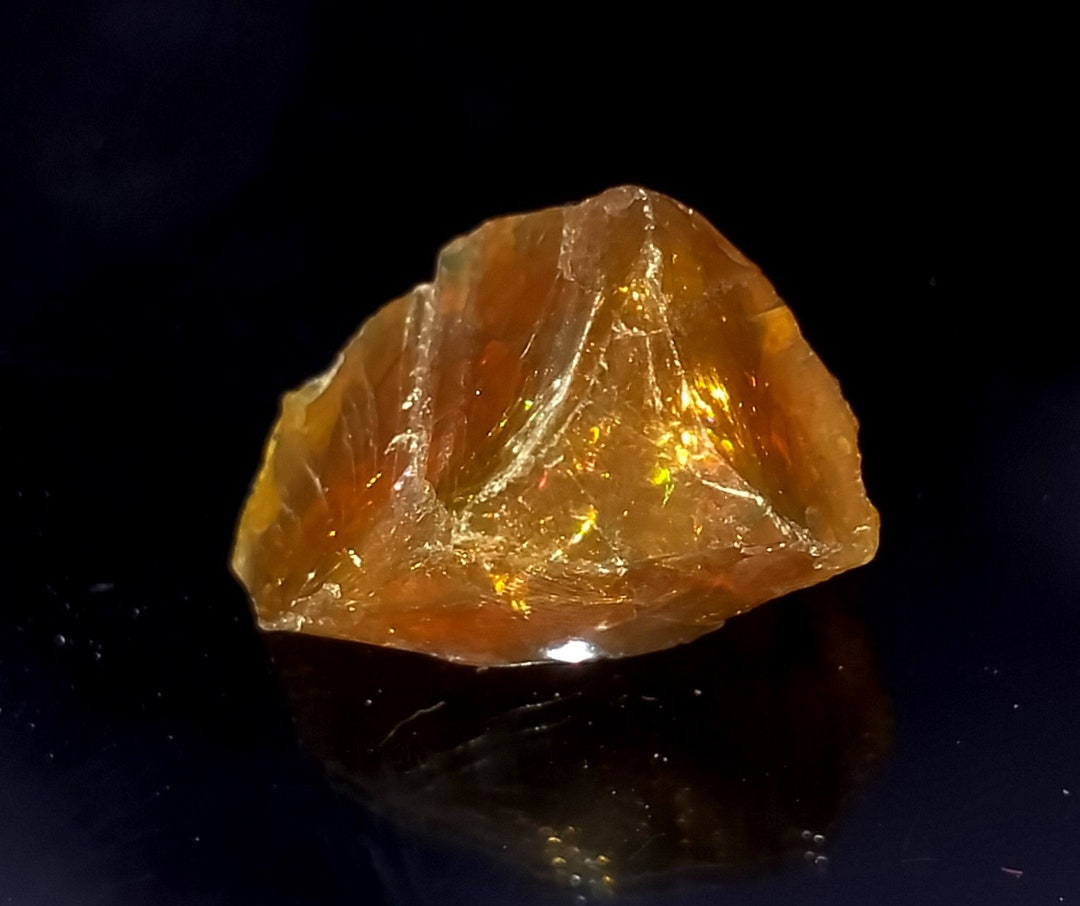 4 Carat, Amazing Quality Natural Ethiopian Opal Rough 14x9x8 MM, Size ...