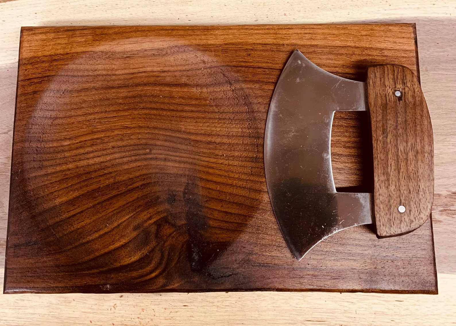 Ulu Knife and Custom Ulu Cutting Board - Etsy