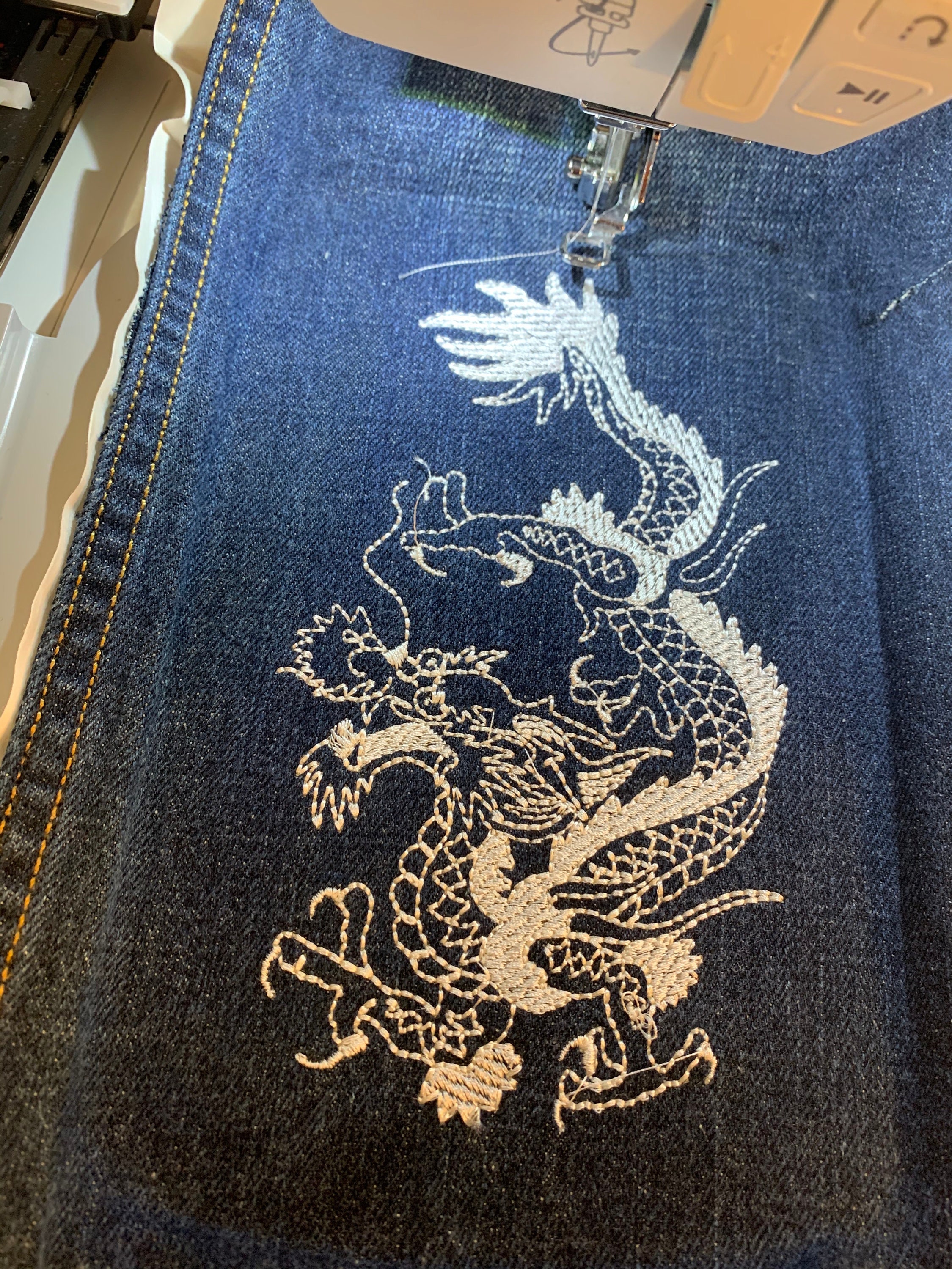 Ed Hardy Inspired Dragon - Machine Embroidery - .PES Digital Embroidery ...