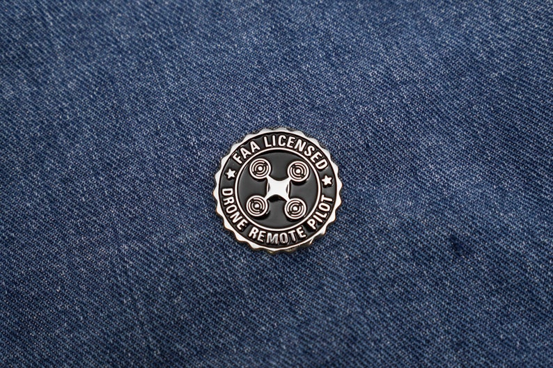 Small Silver Drone Accessories Lapel Pin FAA Licensed UAS Remote Pilot ...