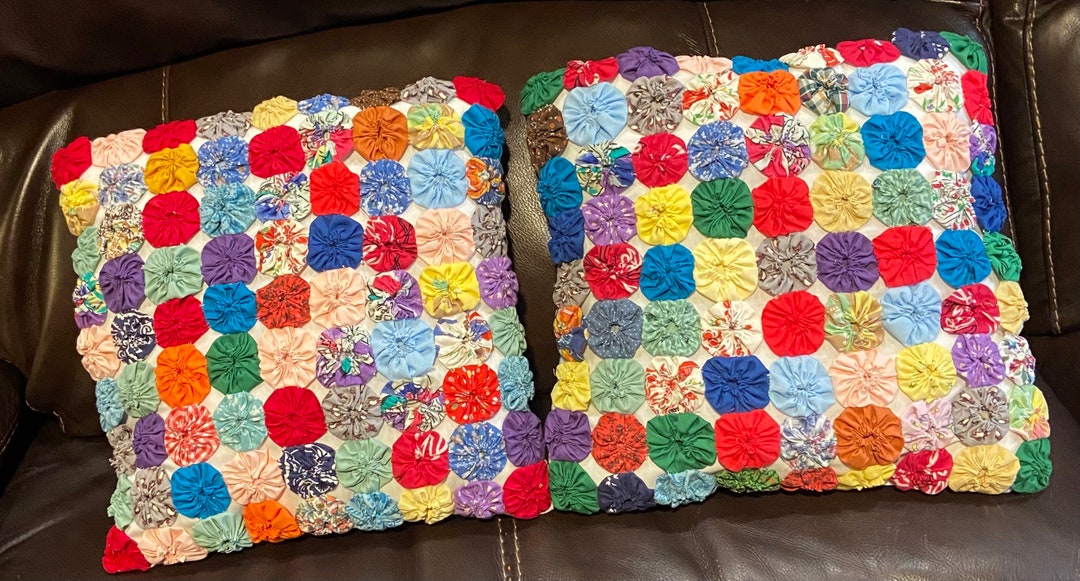 Vintage Retro Yo-yo Pillows Pair - Etsy