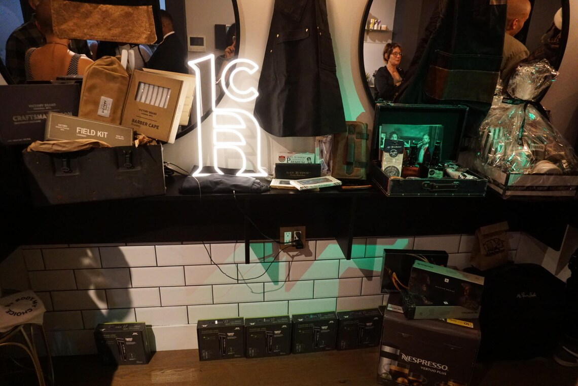 CUSTOM NEON SIGN Logo or Retail Sign | Etsy