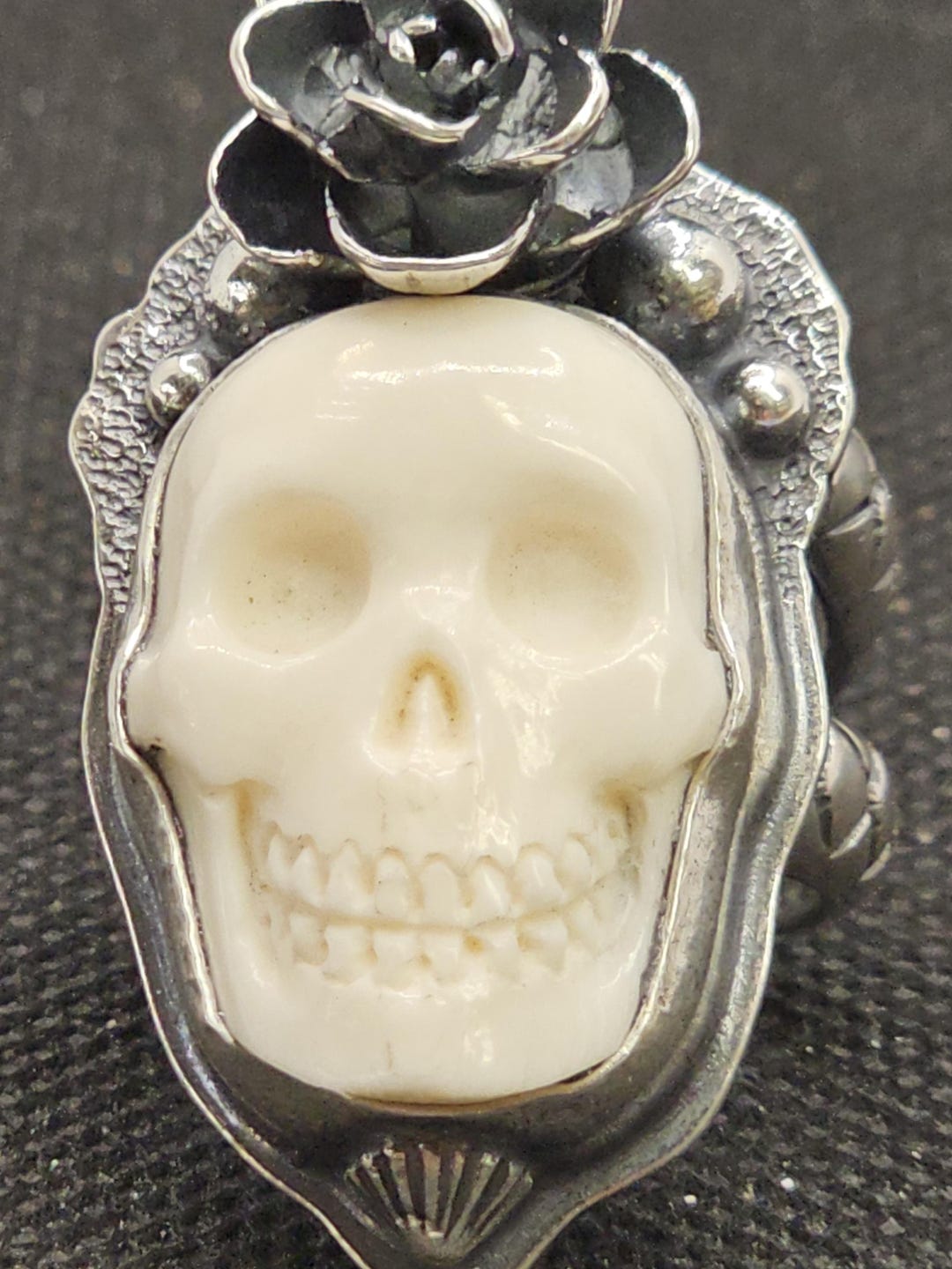 Carved Bone Skull Ring. Memento Mori. Dia De Los Muertos - Etsy
