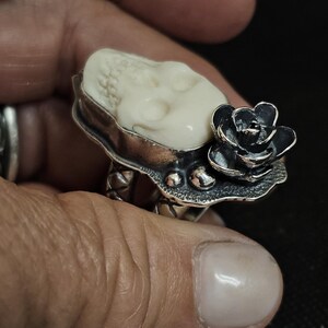Carved Bone Skull Ring. Memento Mori. Dia De Los Muertos - Etsy