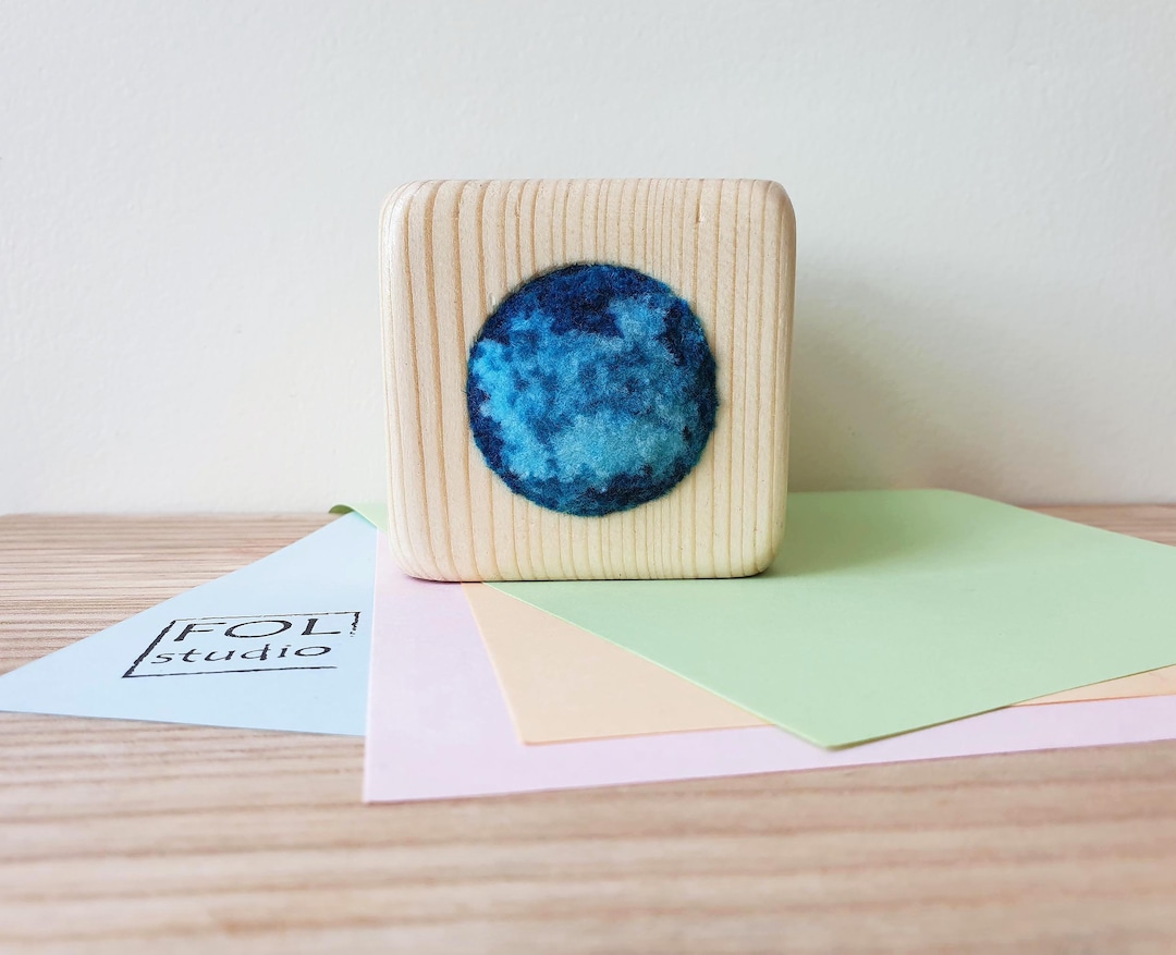 Small Square Wooden Desk Decor With a Yarn Center. Minimalist Wood Desk ...
