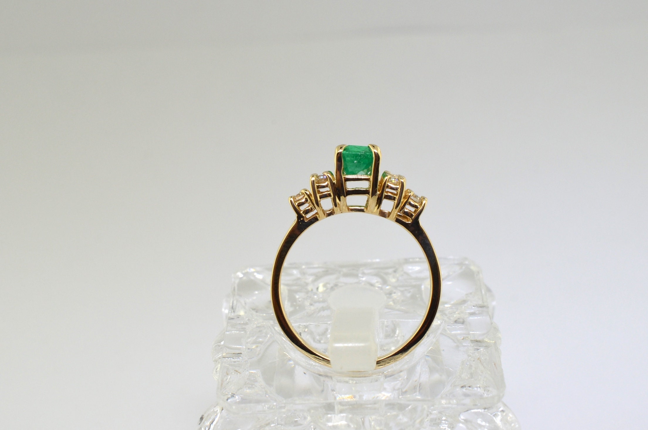 14k Diamond and Emerald Ring. Size 6.5 - Etsy