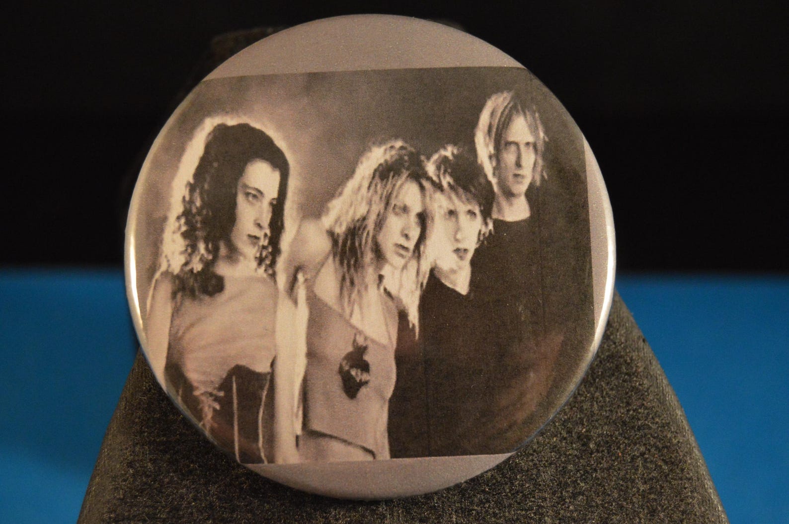 HOLE BUTTON Pin Pinback Badge Punk Large 2 1/4" Brand New! Rock 'n Roll ...