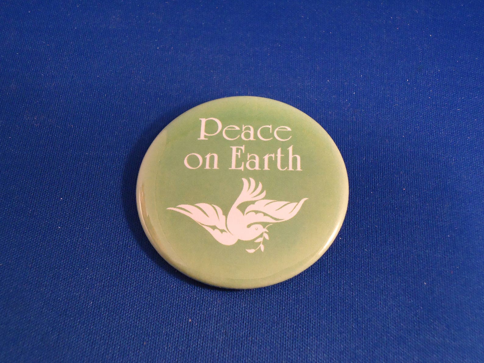 PEACE ON EARTH Button Pinpack Pin Badge Punk Large 2 1/4" Brand New ...