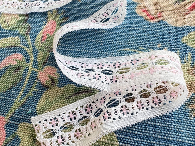 Embroidered Floral Ribbon Trim – Vintage Haberdashery, 220 Cm Length - Etsy