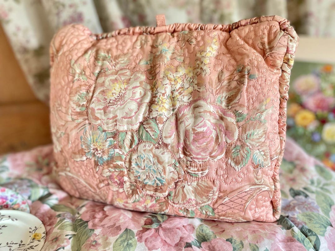 Vintage Floral Silk Tea Cosy: Quilted Tea Cover - Etsy
