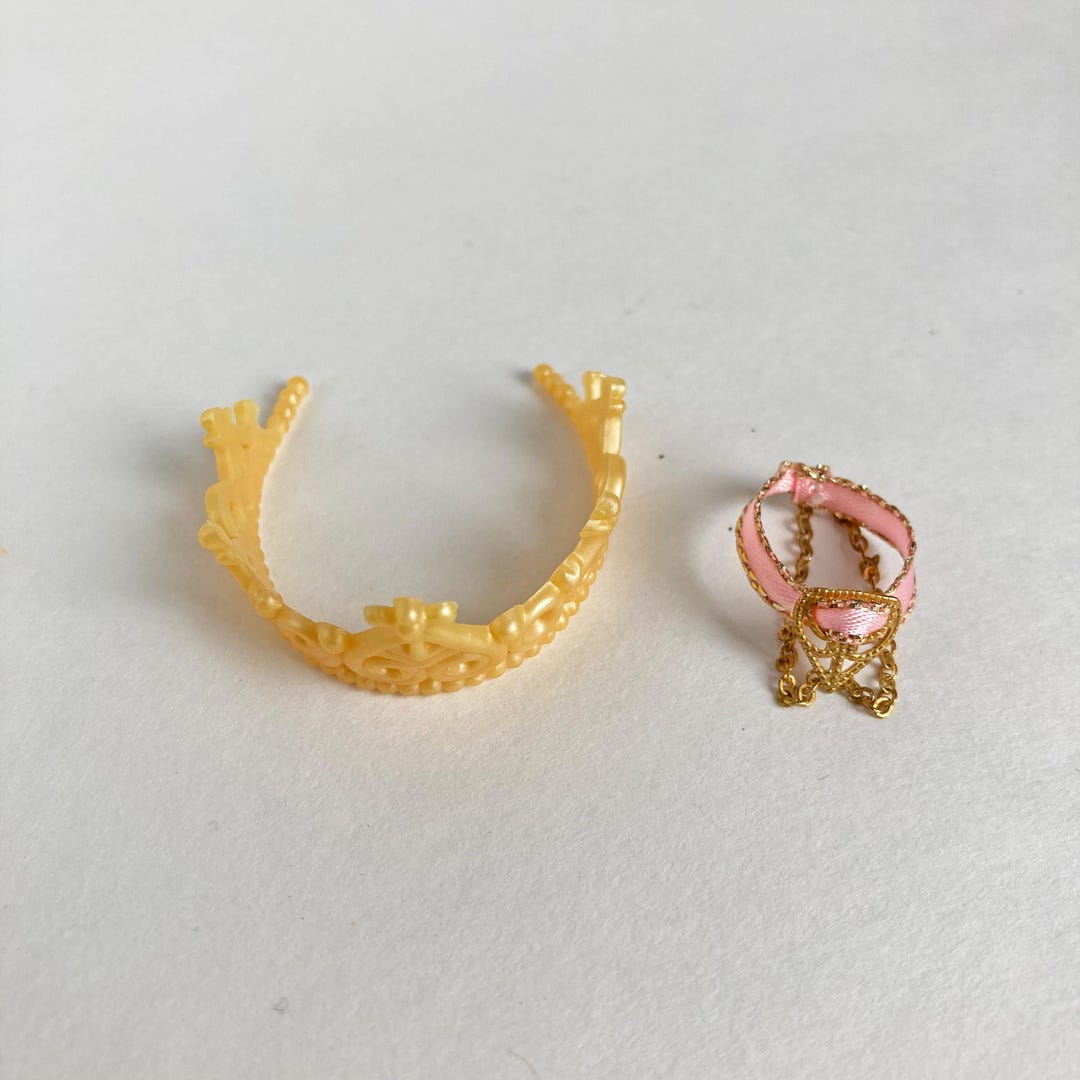 Vintage Princess and the Pauper Princess Anneliese Crown and Necklace ...