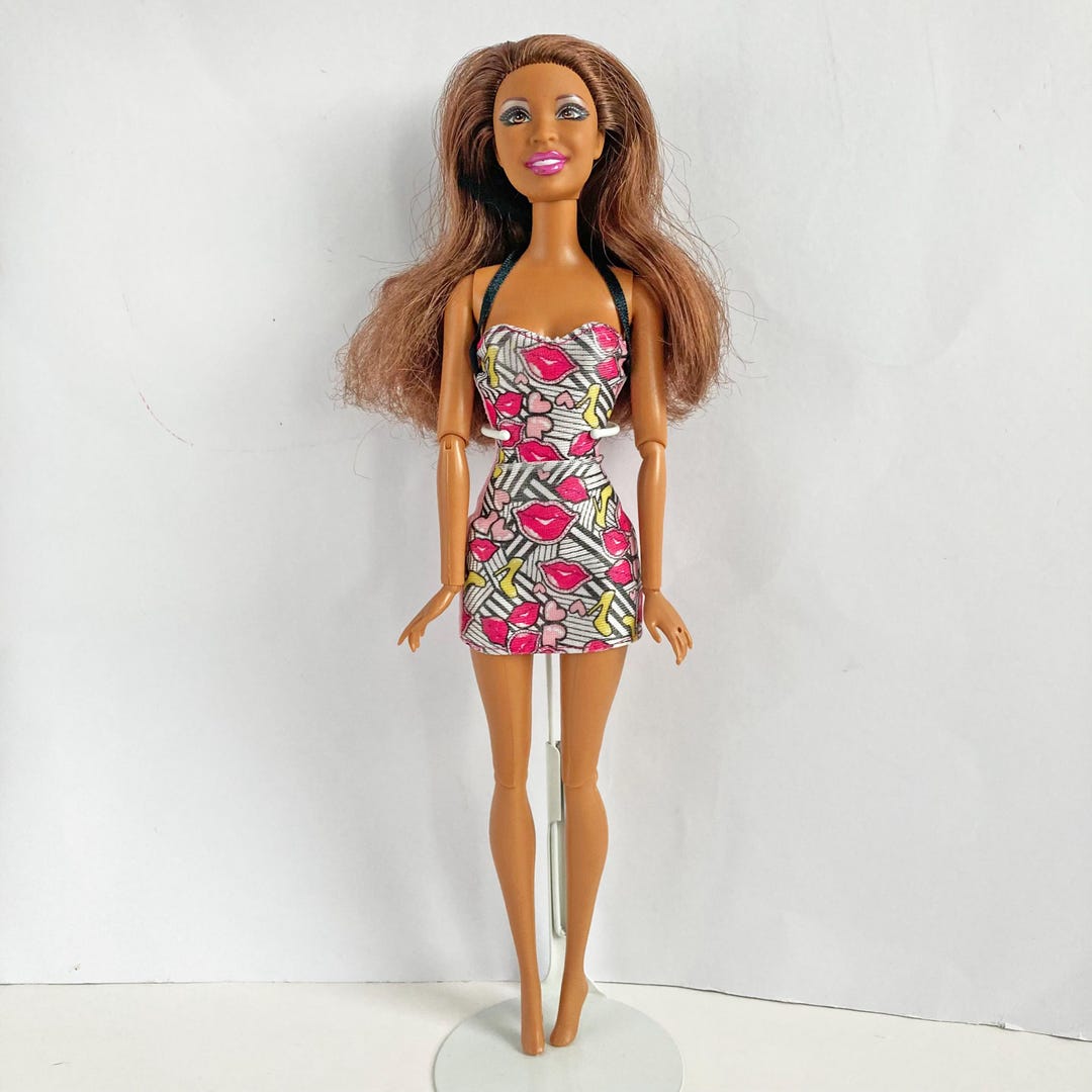 Barbie Fashionistas Nikki Doll in Original Dress, Saran Hair, Genuine ...