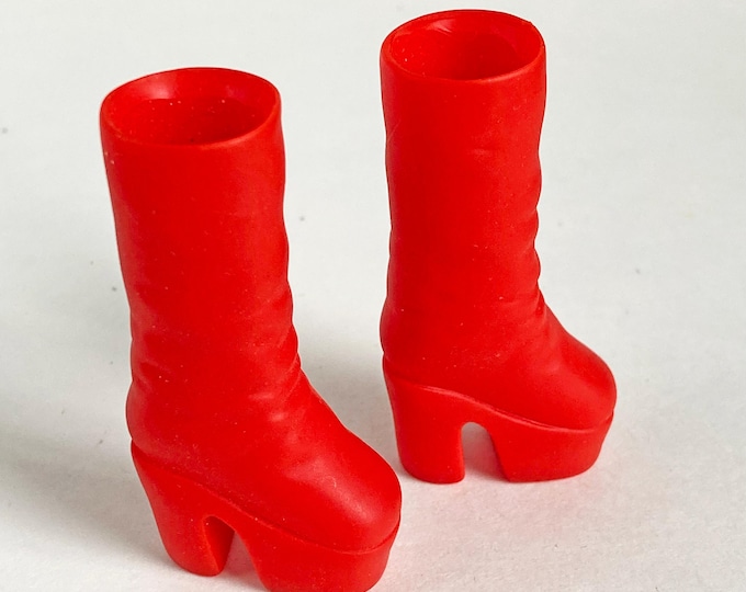 Vintage Spice Girls Geri Halliwell Red Doll Boots: 1998 Galoob ...