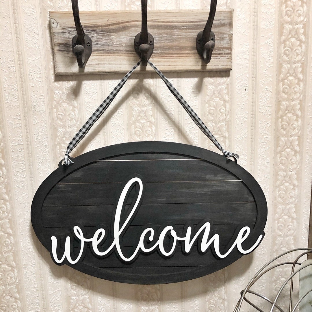 Black and White Oval Welcome 3-D Shiplap Wall Hanging Wood Sign With ...