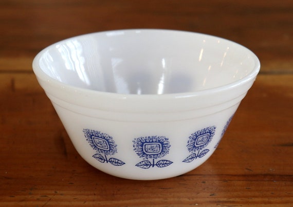 Vintage Federal Glass Blue Sunflowers Milk Glass - Etsy