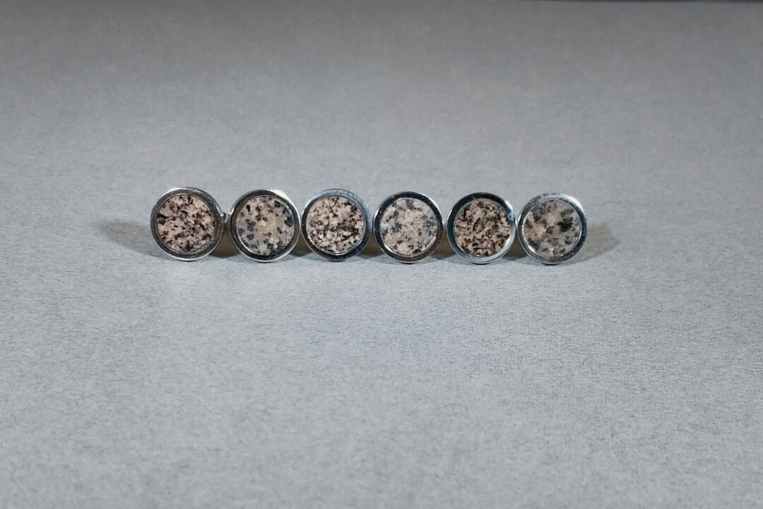 Yooper Stone Earrings in Stainless Steel Studs A UV Reactive Emberlite ...