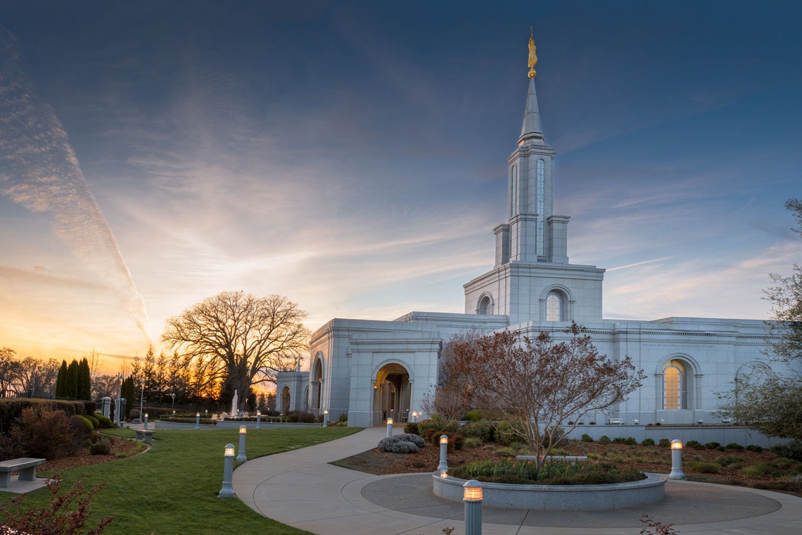 Sacramento California LDS Temple at Sunset - Etsy