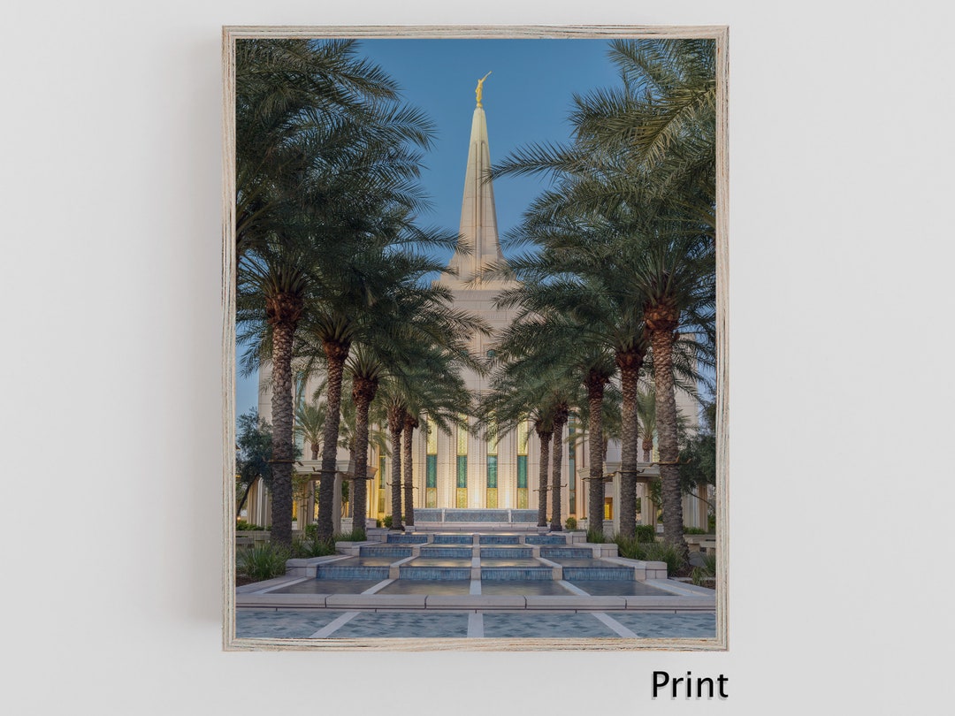 Beautiful Gilbert Temple Fountain at Dusk - Etsy