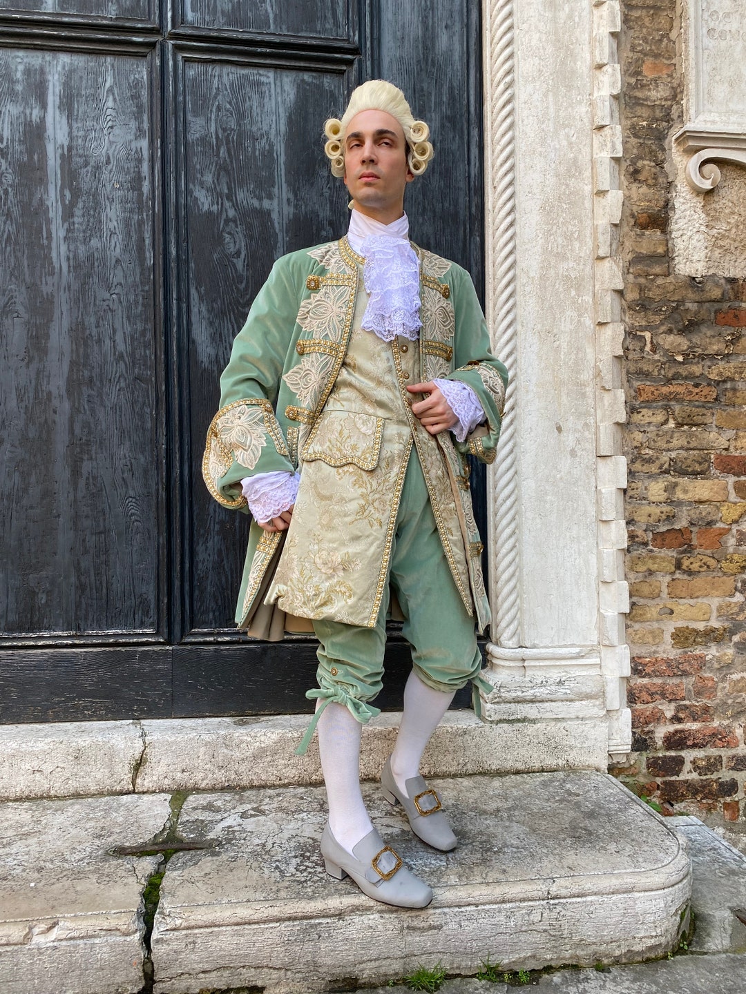 Historical Costume From the 1700s, for Men, Period Costume, Carnival ...