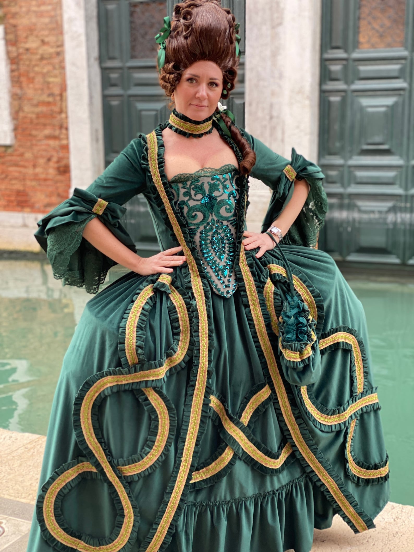 DIY Rococo Halloween Costume Idea | maskerix.com