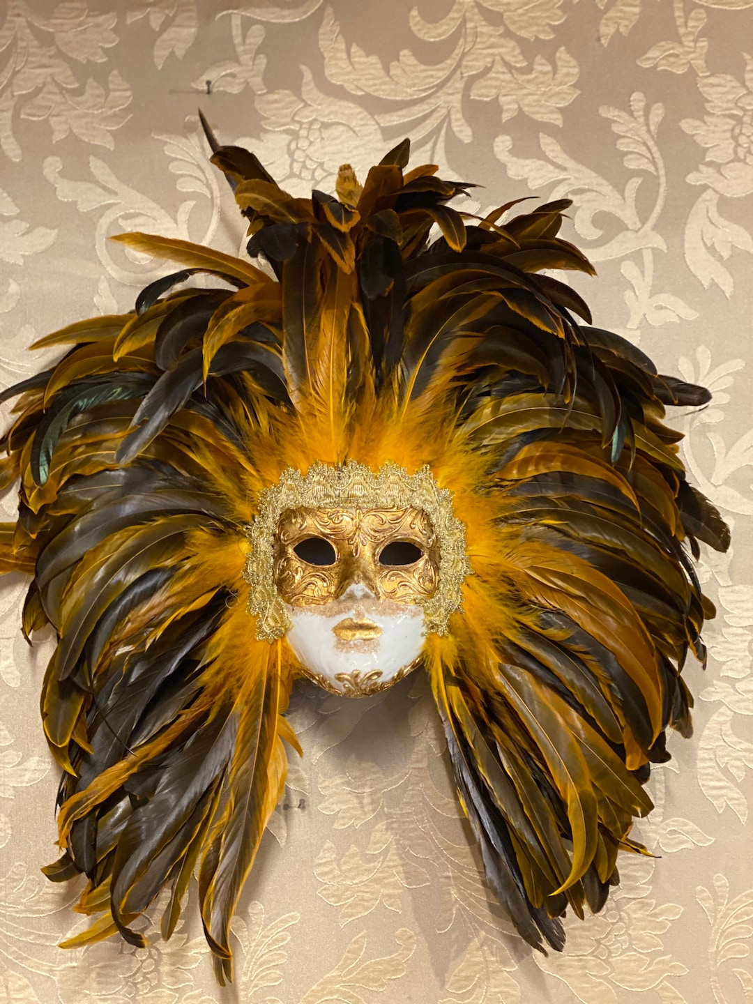 Venetian Mask, Decorative Mask, Non-wearable, Face Feathers of ...