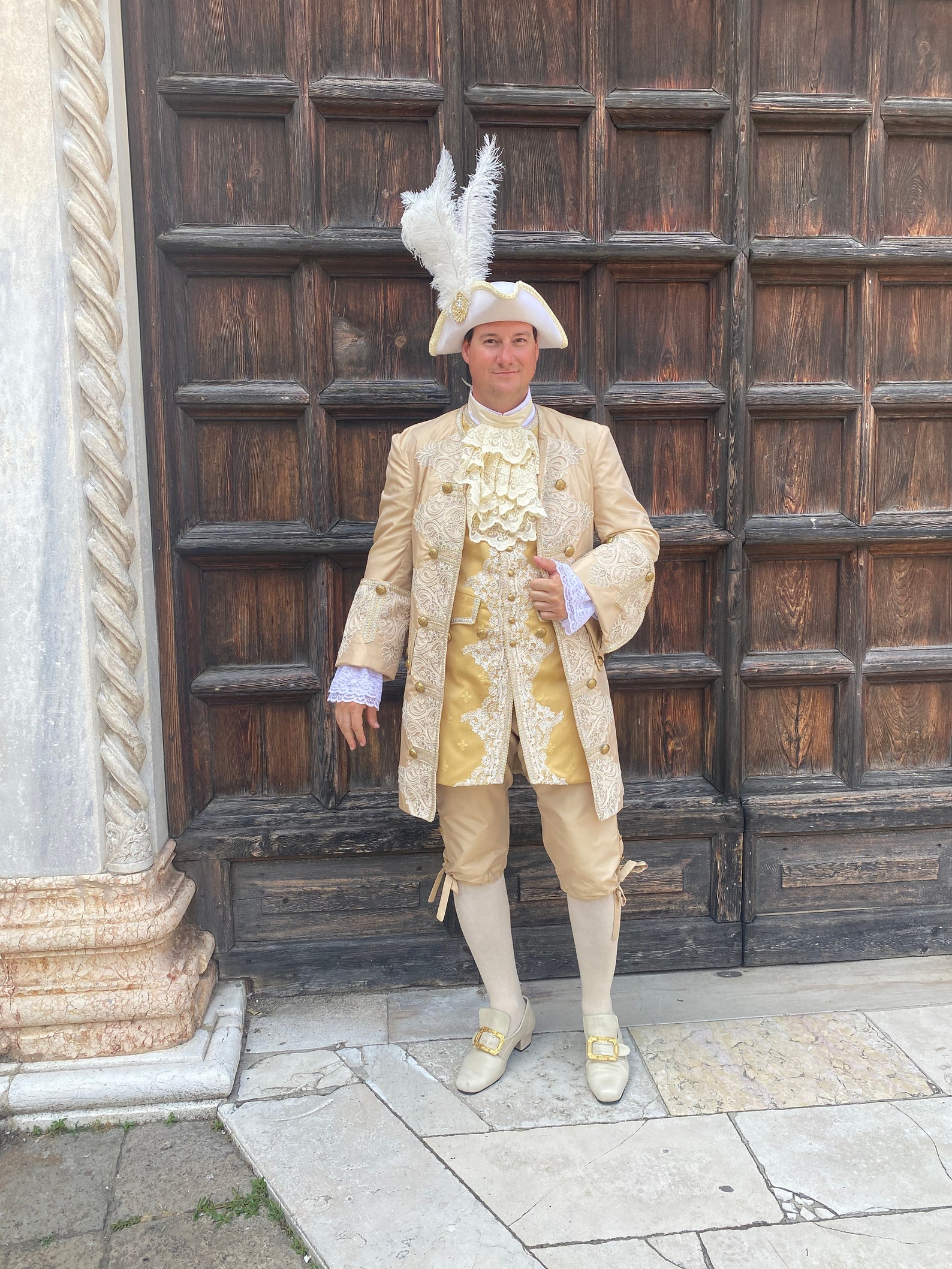 Historical Costume From the 1700s for Men, 18th Century Period Costume ...
