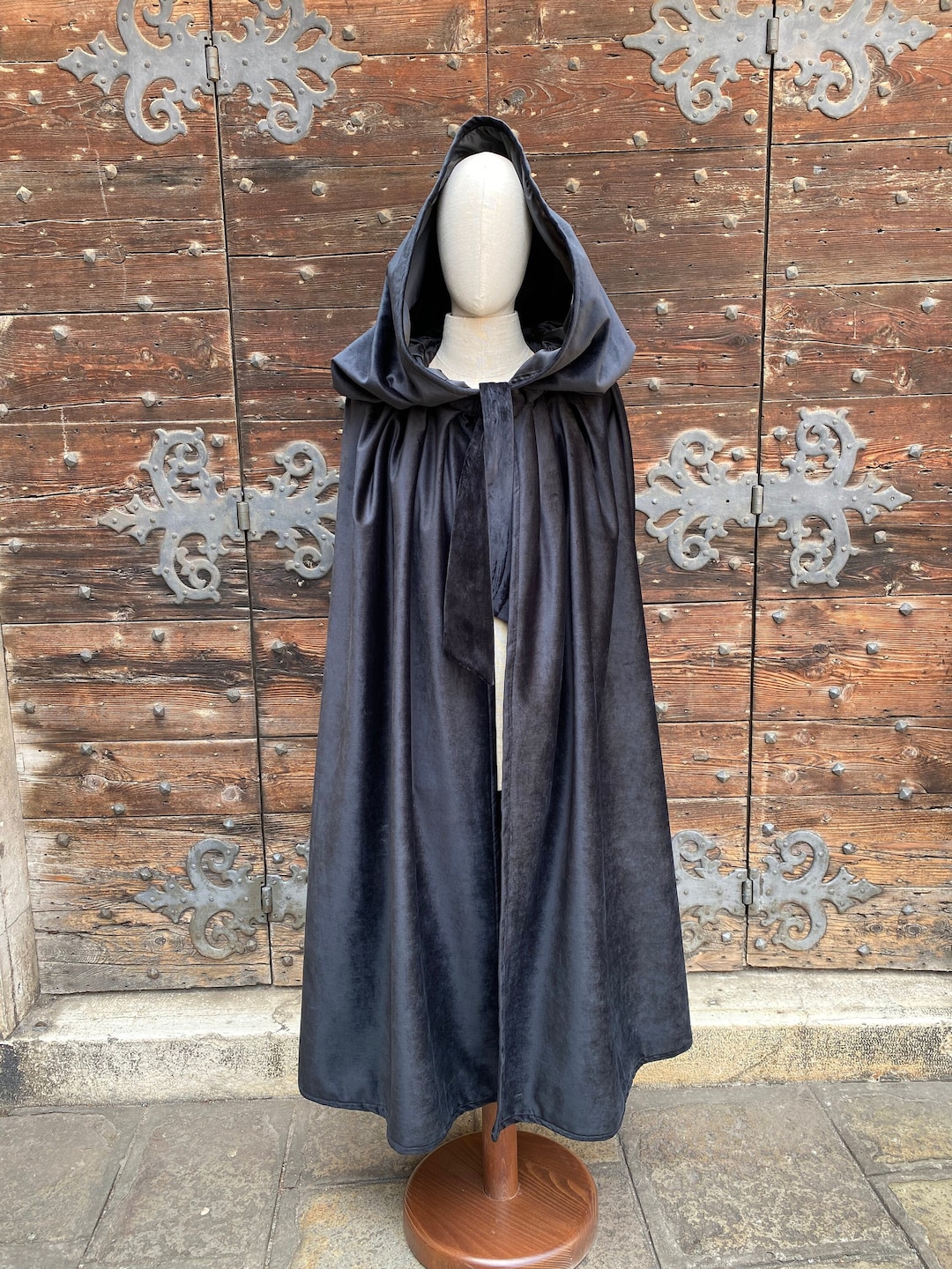 Venetian Cloak, Satin-lined Velvet, Carnival Cloak, Halloween Cloak - Etsy