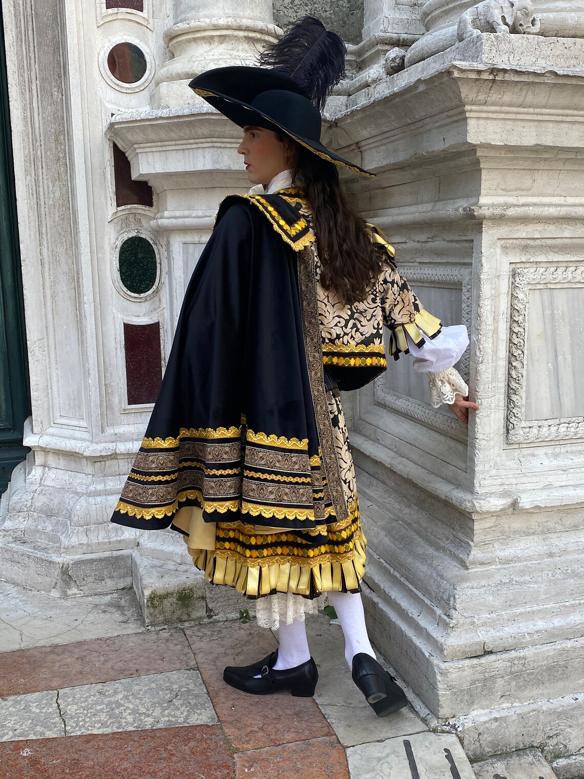 Historical Costume of the 1600s for Men, 17th Century Period Costume ...