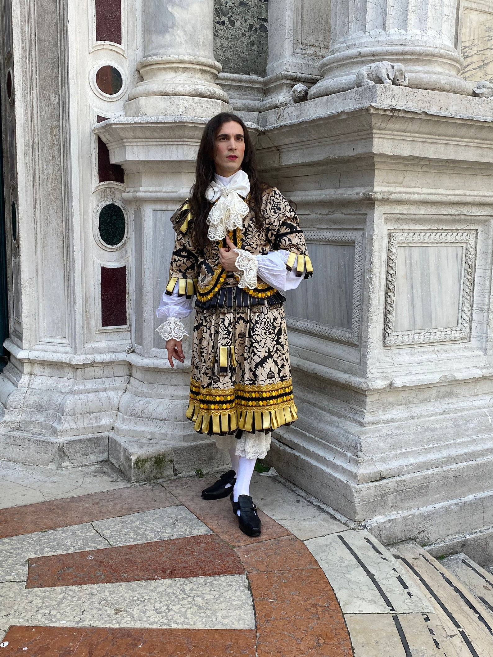Historical Costume of the 1600s for Men, 17th Century Period Costume ...
