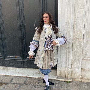 Historical Costume of the 1600s for Men, 17th Century Period Costume ...