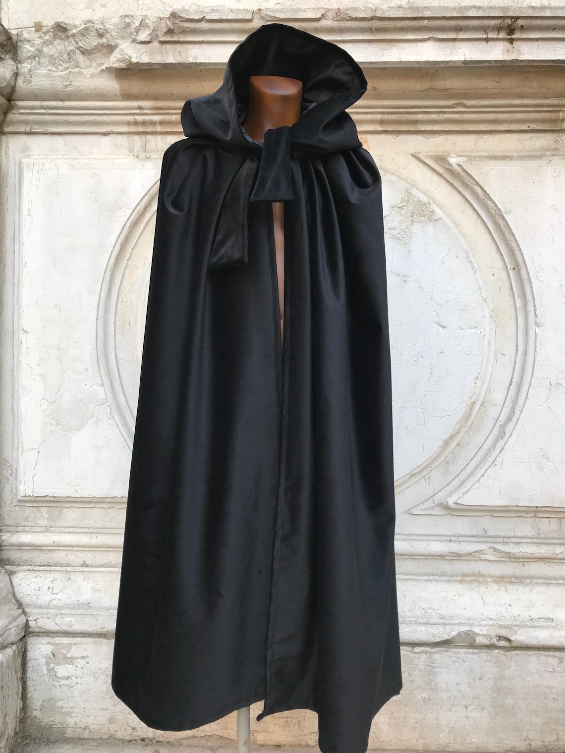 Venetian cloak satin-lined velvet Carnival Cloak Halloween | Etsy