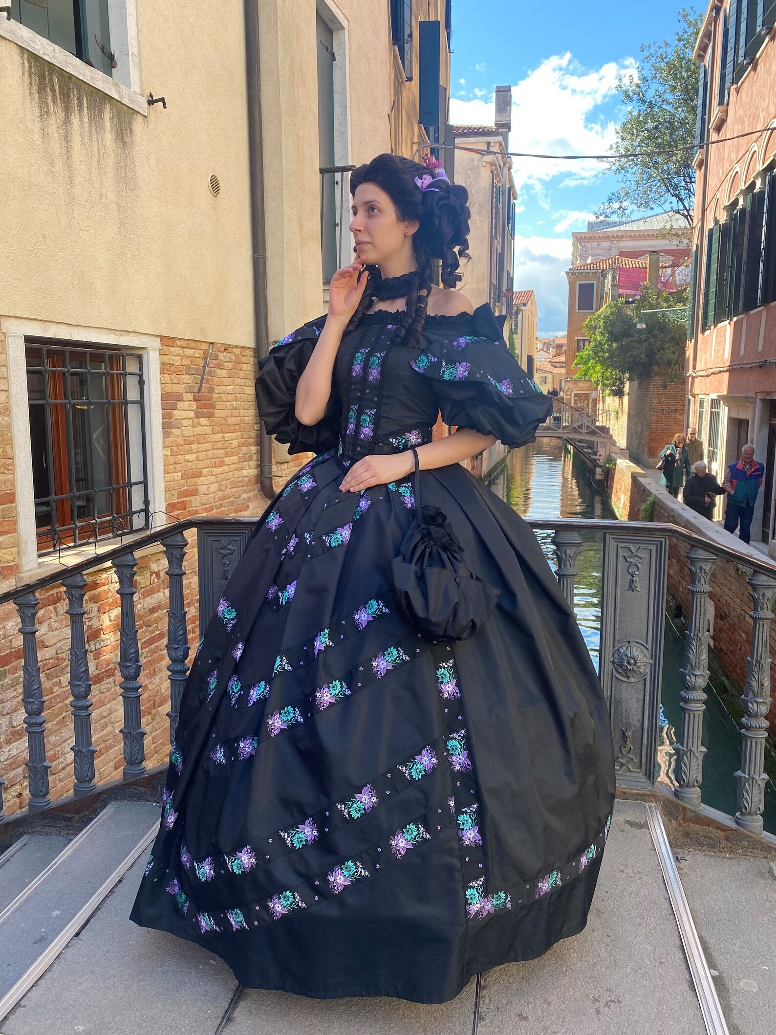 Historical Costume From the 1800s for Women, Period Costume, Carnival ...