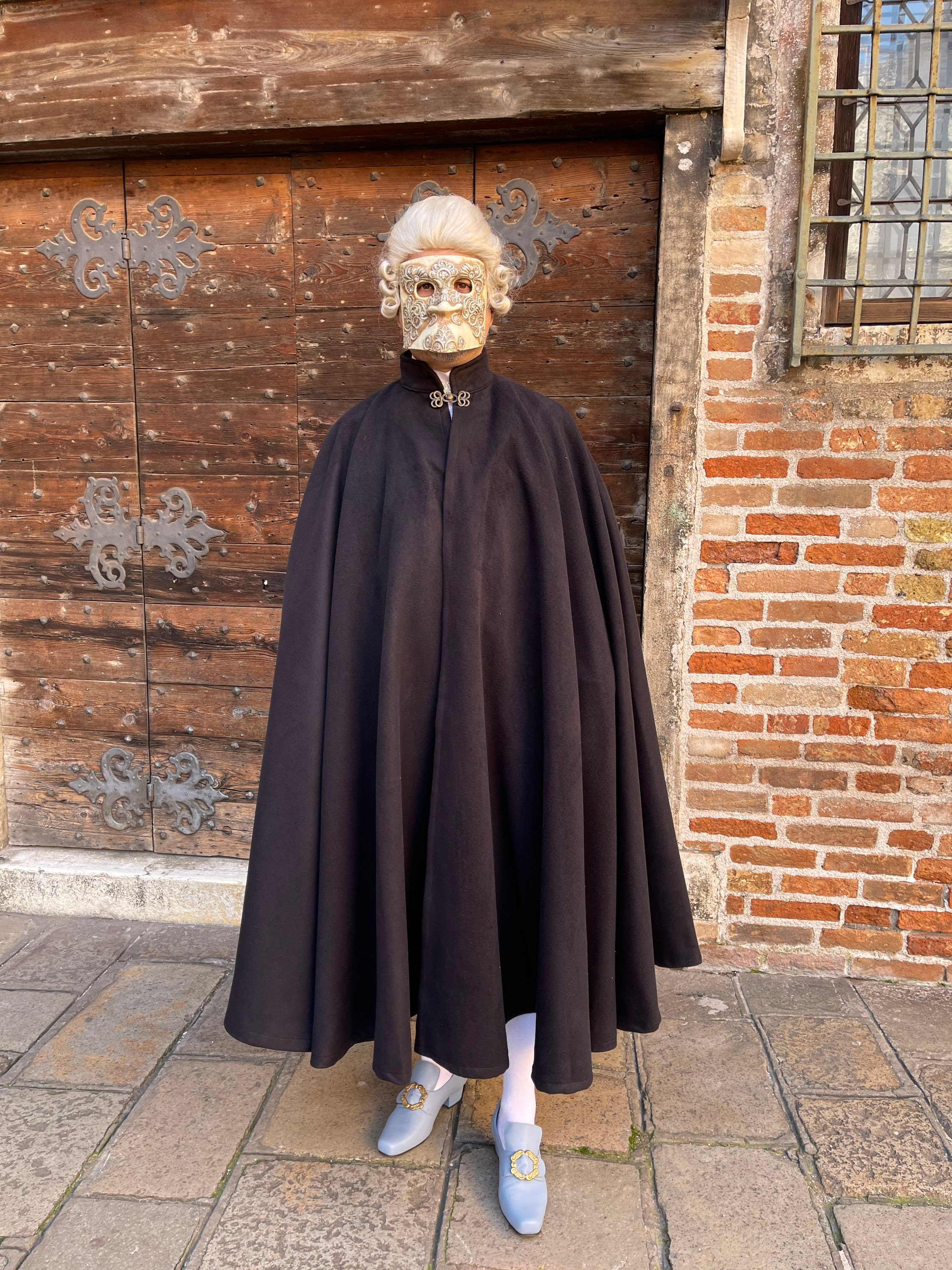 Ulster Cape Coat | atelier-yuwa.ciao.jp