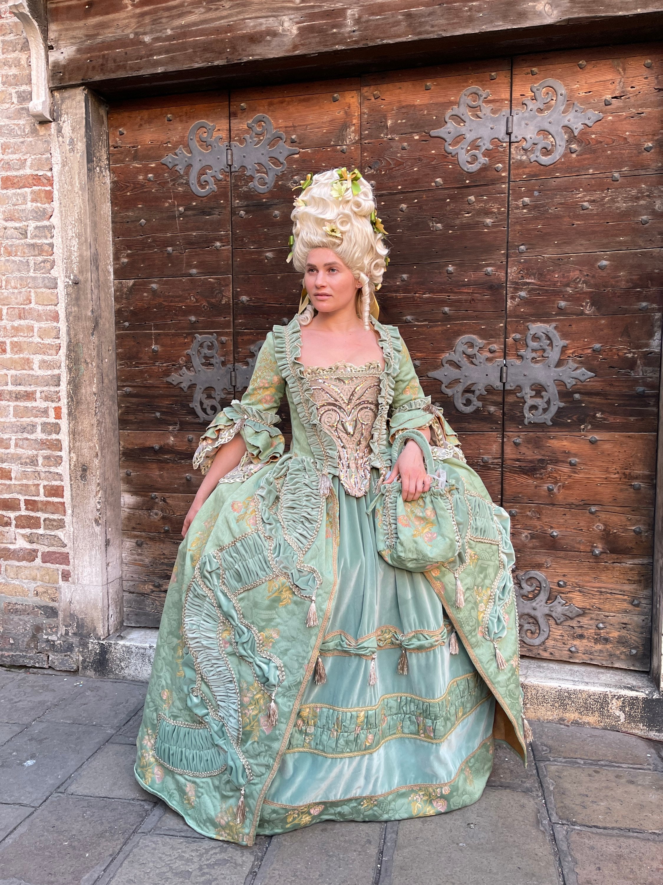 18th Century 1700 Dresses | atelier-yuwa.ciao.jp