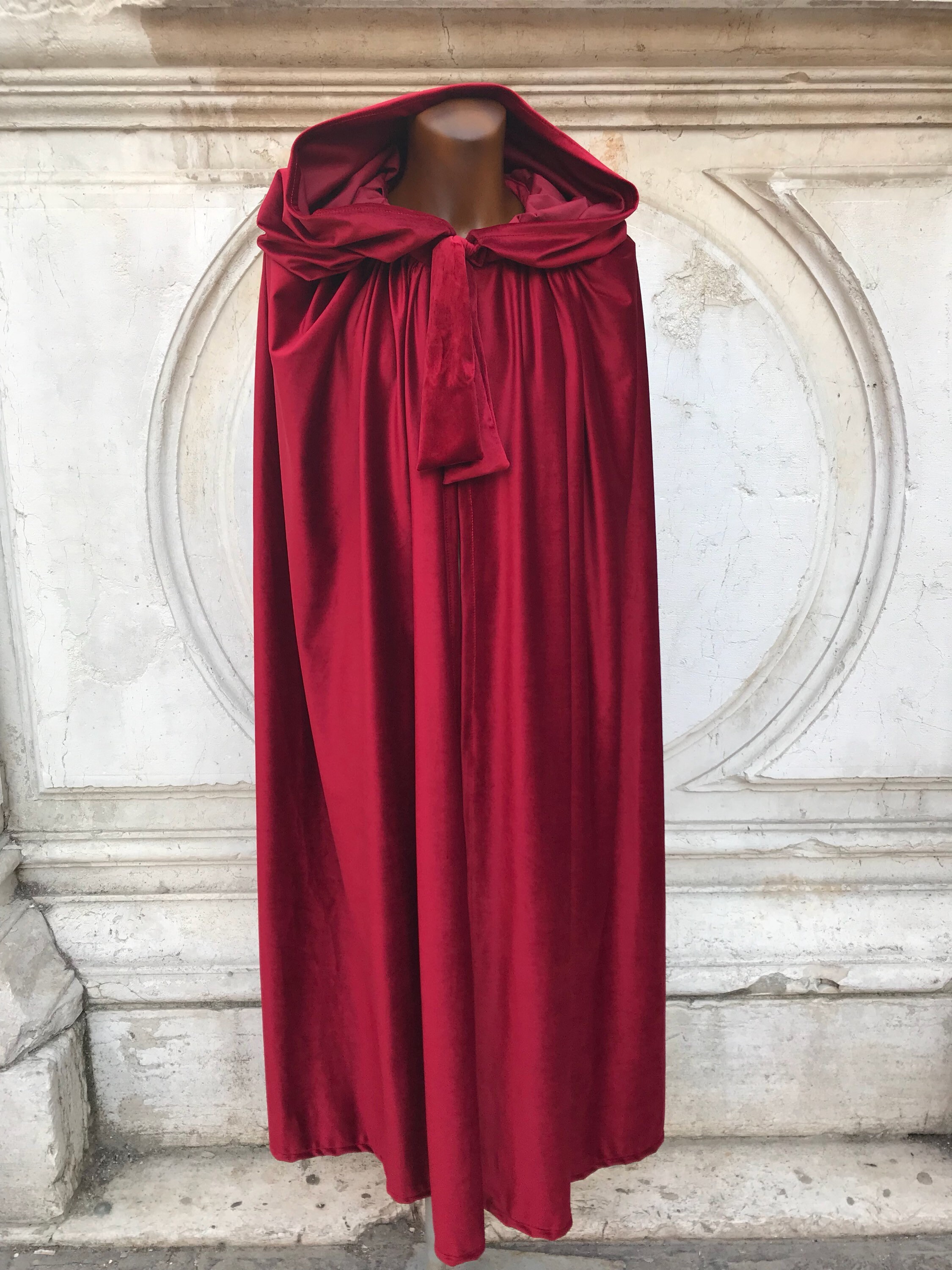 Venetian velvet cloak. | Etsy