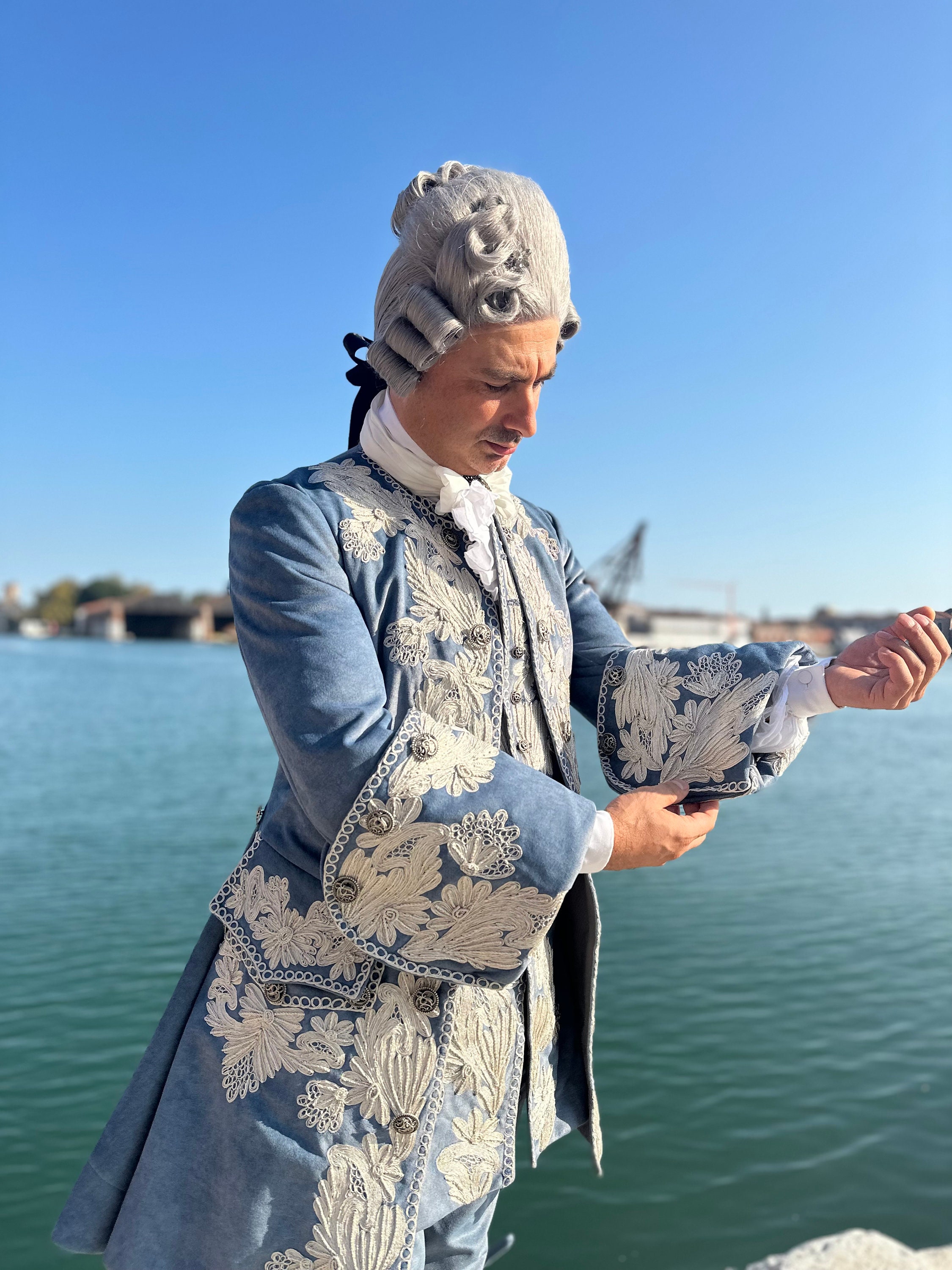 Historical Costume From the 1700s for Men 18th Century Period Costume ...