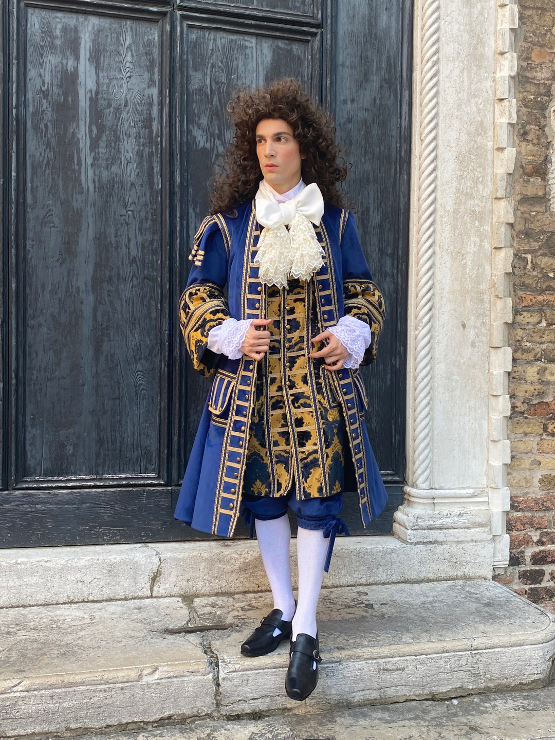 Historical Costume of the 1600s for Men, 17th Century Period Costume ...