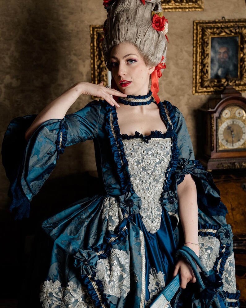 Historical Costume of the 1700s for Women 18th Century Period - Etsy