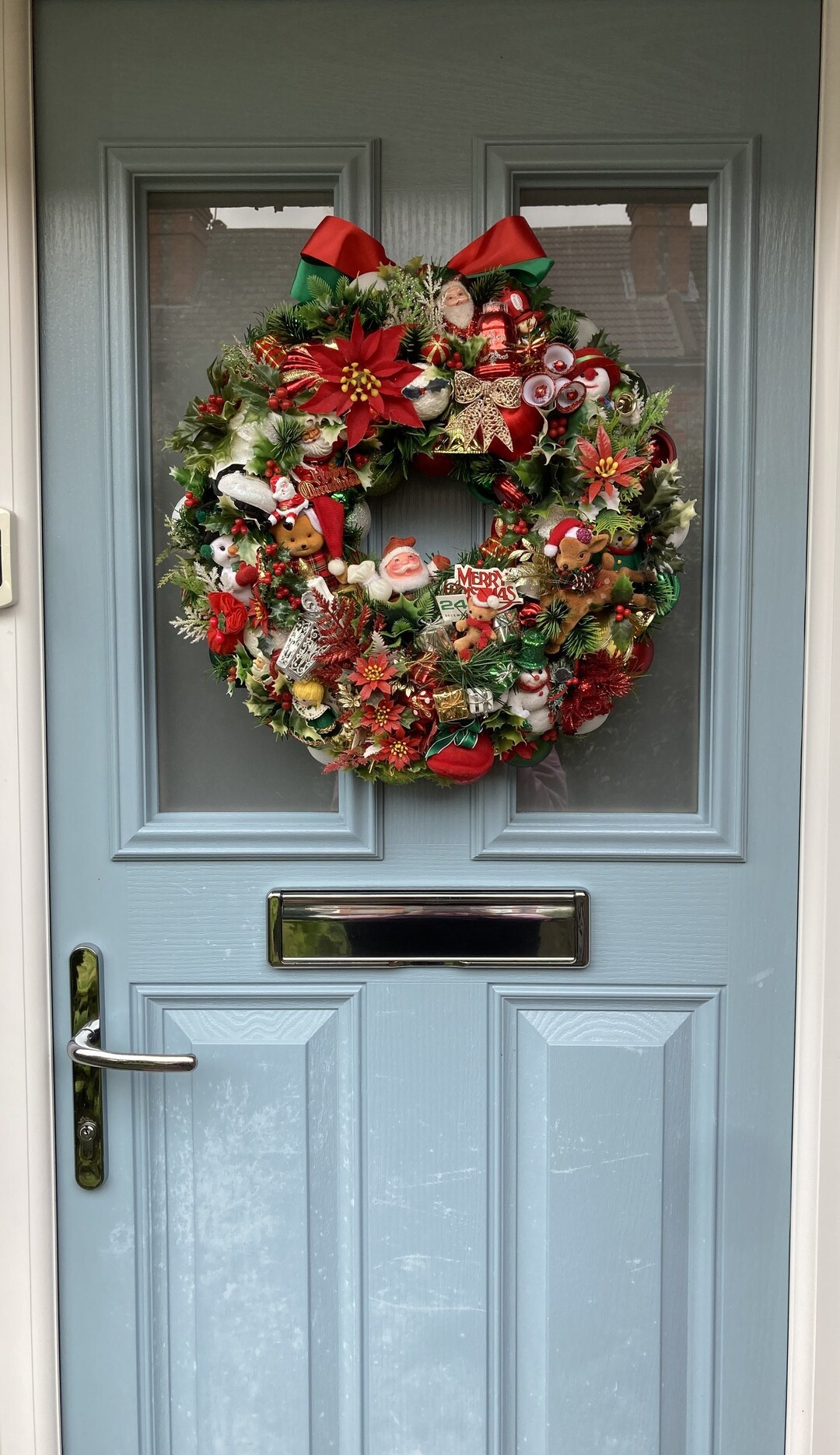 Large Vintage Retro Inspired Kitsch Christmas Bauble Wreath - Etsy