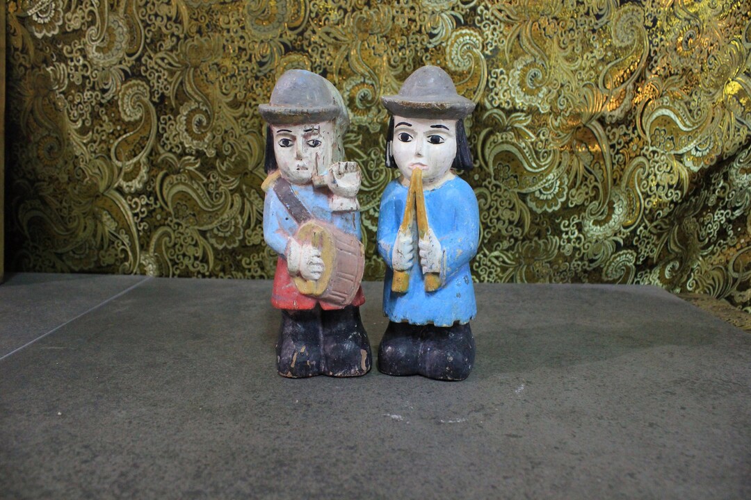 Vintage Wood Carvings, Old Musician Dolls, Popular Wood Carvings, Old ...