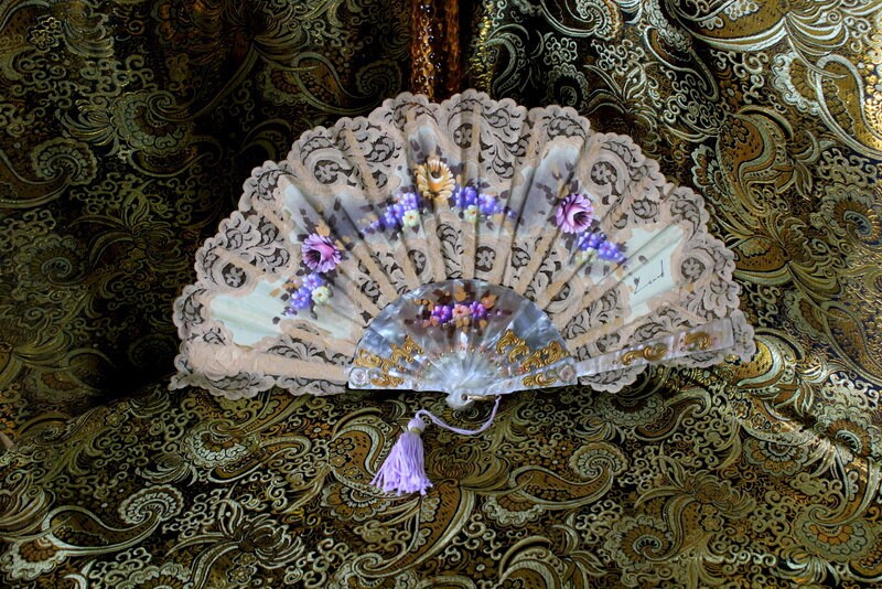Victorian Lace Hand Fans